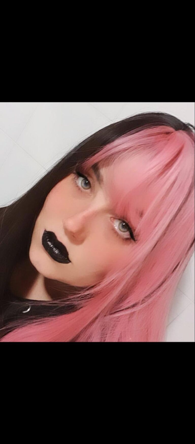 AiCandii’s face revealed